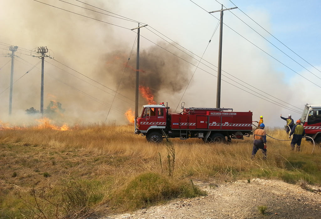 How we fight bushfires - Curious