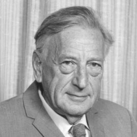 Hans Buchdahl | Australian Academy of Science